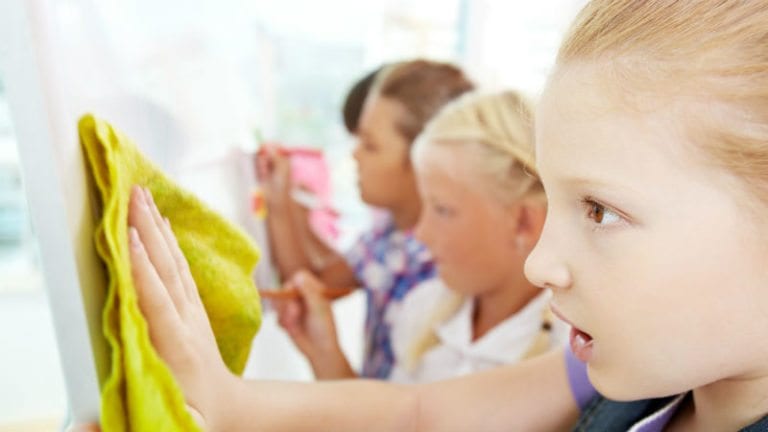 Keep the Classroom Clean: 11 Easy Ideas From Teachers