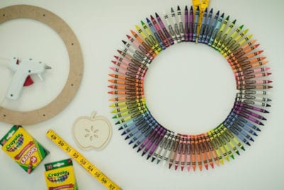 Make This Easy DIY Crayon Wreath in Less Than 30 Minutes