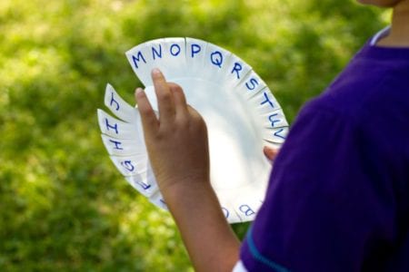 21 Kinesthetic Reading Activities to Get Students Up and Moving