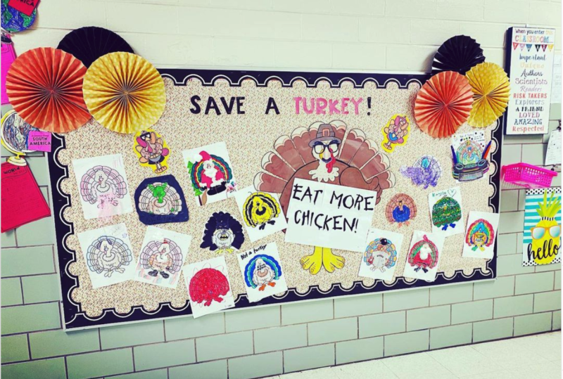 Thanksgiving Bulletin Boards & Door Decorations To Showcase Gratitude