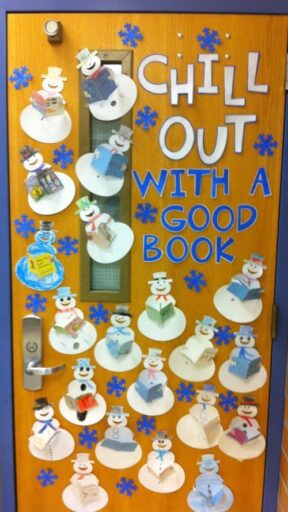 60 Amazing Ideas for Winter and Holiday Classroom Doors